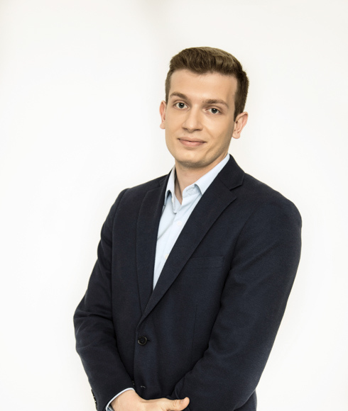 Dimitrije Jovanović – AK Tamara Simić